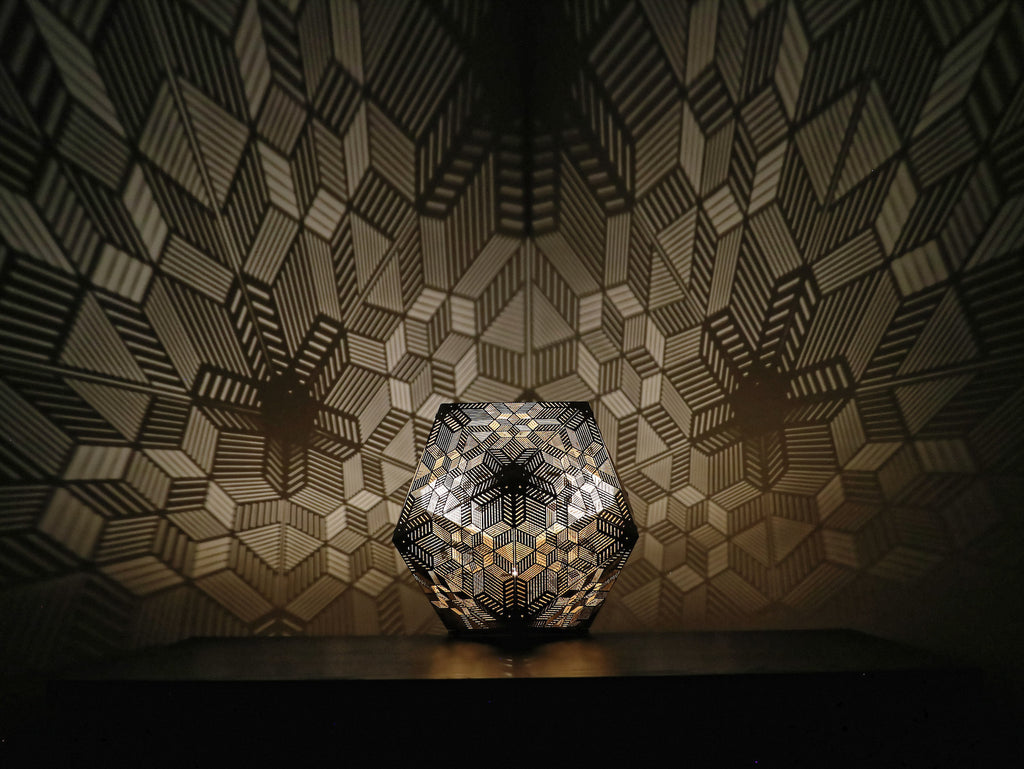 Escher Geometric Shadow Table Light – COZO
